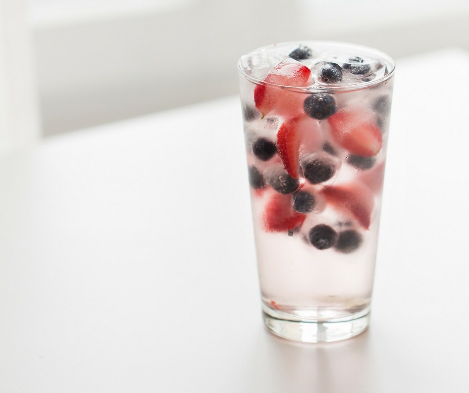 10 Best Fruit Infused Water Recipes | Mom on the Side