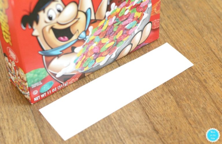 How to Make a Cereal Box Eclipse Pinhole Projector | Mom on the Side